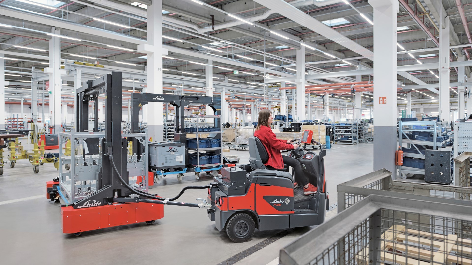 Routenzüge | Linde Material Handling