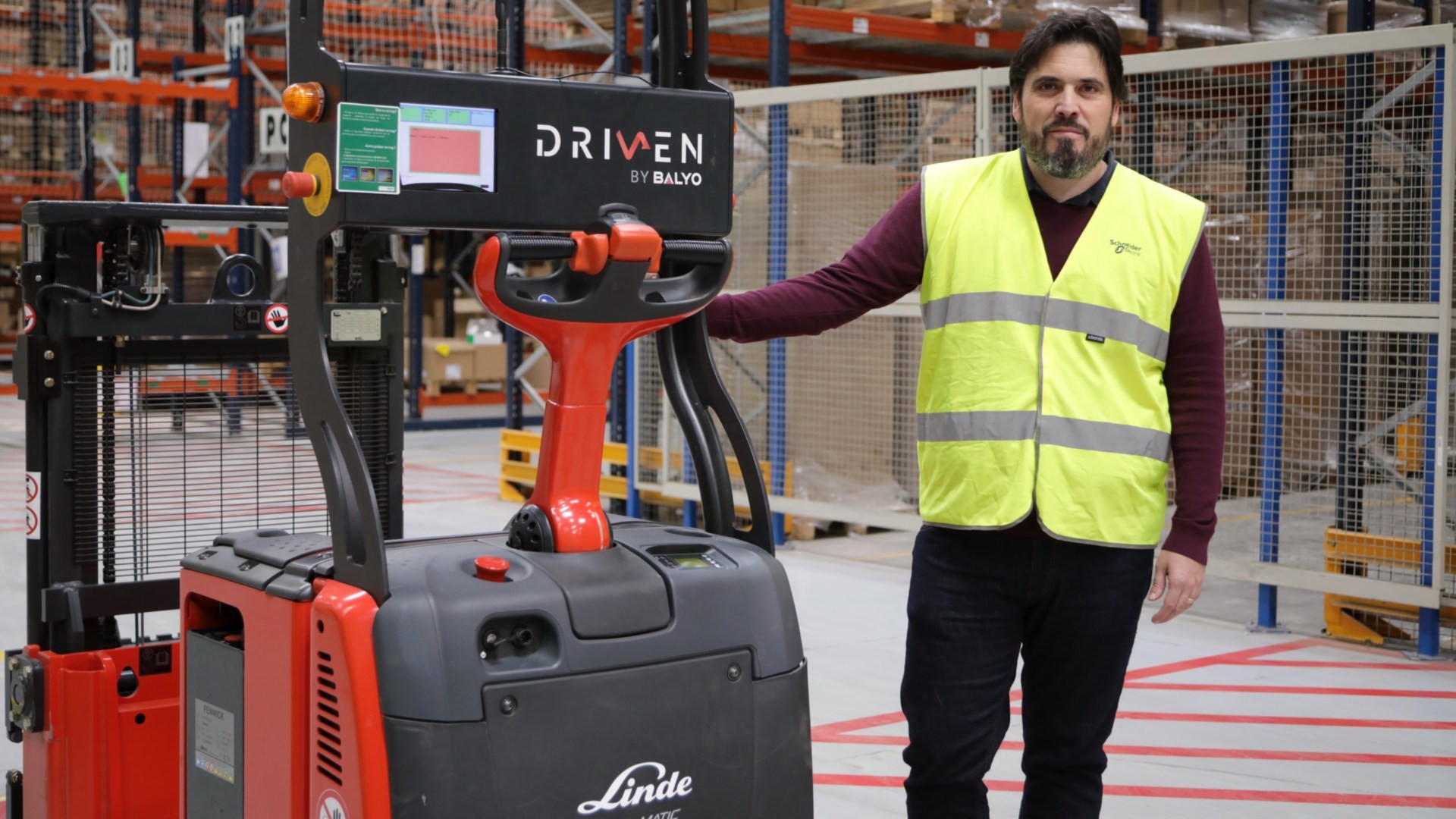 Schneider Electric | Autonomer L-MATIC AC von Linde Material Handling